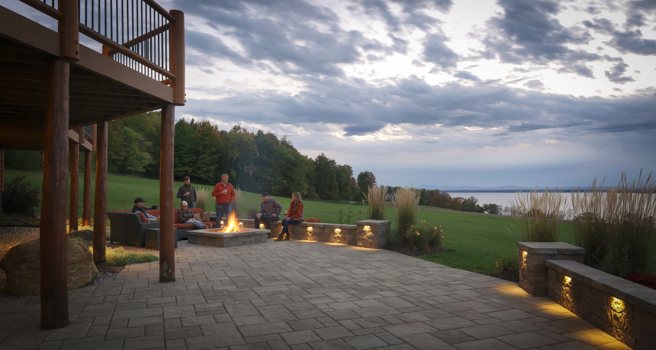 A Gathering Place - di Stefano Landscaping